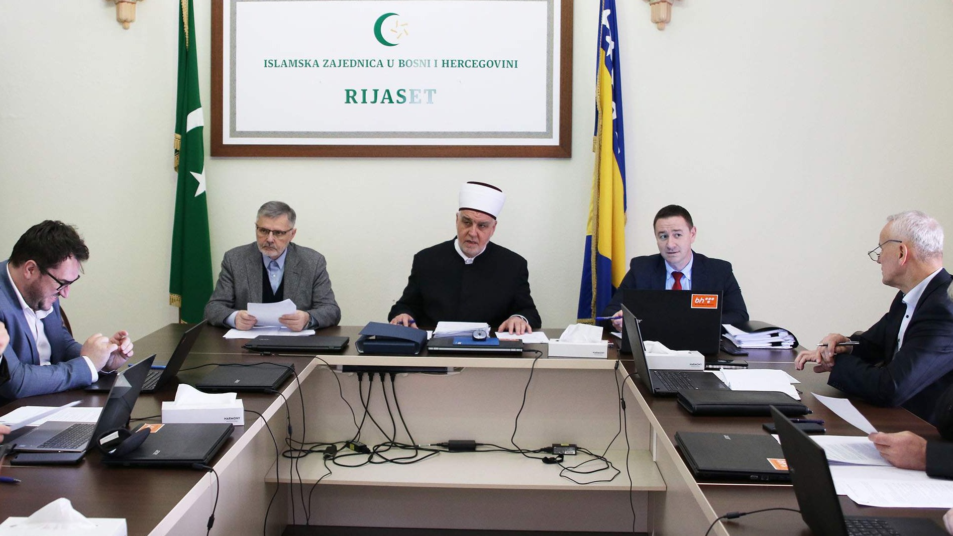 Rijaset: Usvojen prijedlog odluke o raspisivanju izbora u Islamskoj ...