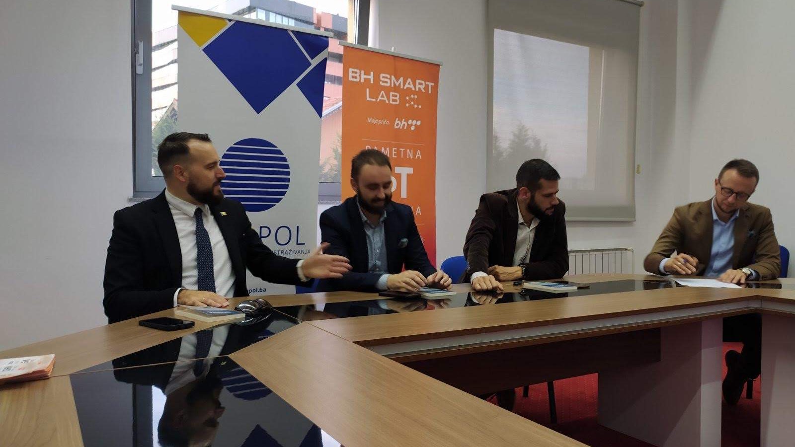 Održana panel-diskusija "Uzroci zastoja euroatlanskih integracija Bosne i Hercegovine ...