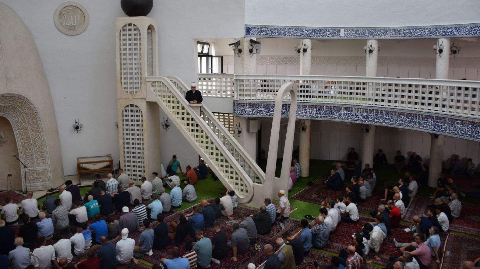 Muftija Hasanović održao hutbu u IKC Zagreb: Džamija je osobna ...