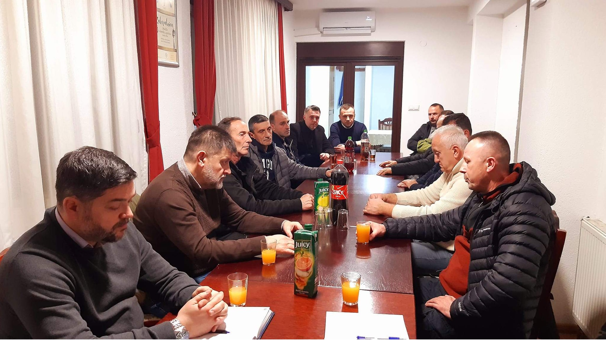 Vanredna sjednica IO Medžlisa Sanski Most: U fokusu uništavanje ...