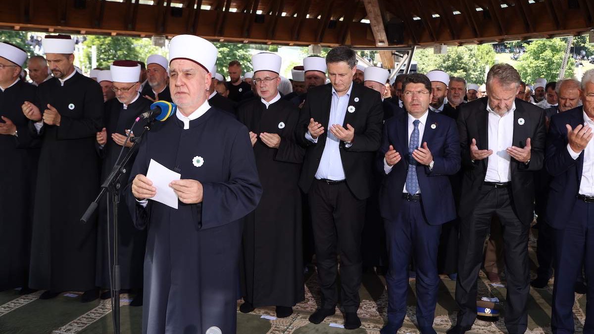 Reisul-ulema Kavazović: Srebrenica je izvorište svijesti o sebi i ...