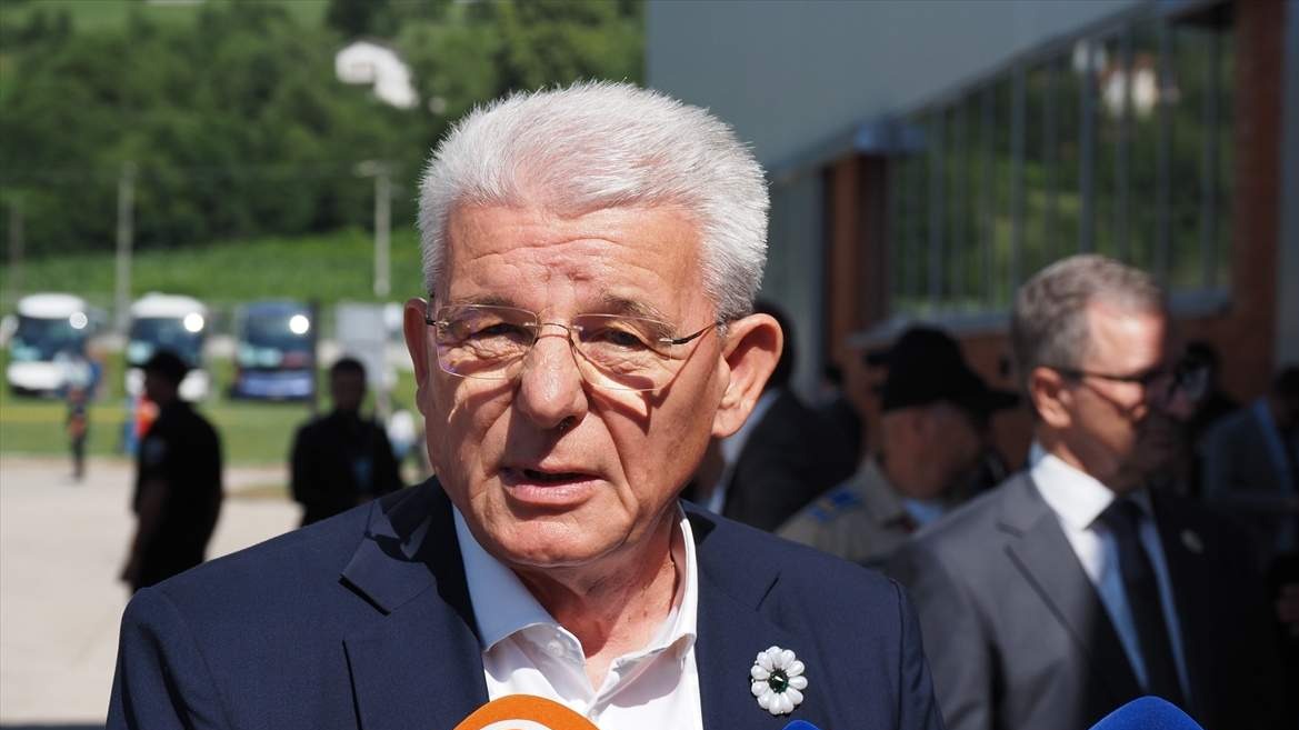 Šefik Džaferović u Potočarima: 11. juli je Dan sjećanja u cijelom ...