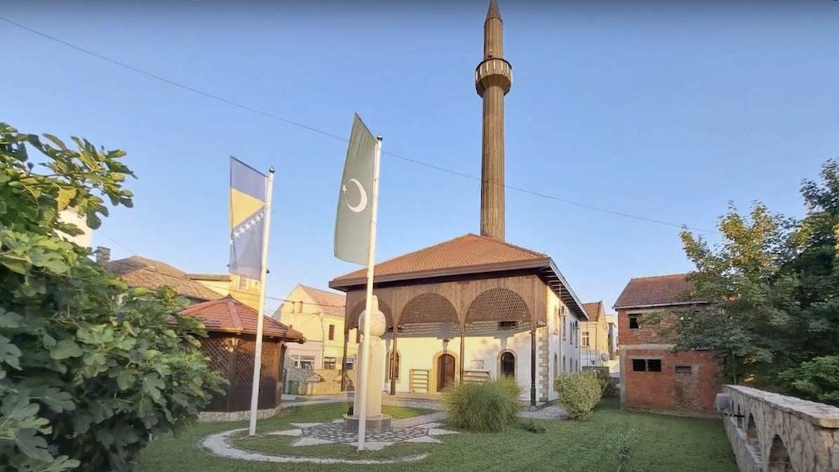 Svečano otvorenje Čaršijske džamije u Bosanskoj Dubici 27. jula ...