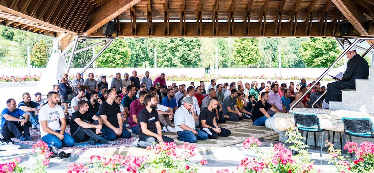 Džuma-namaz na musalli u Potočarima | Preporod.info