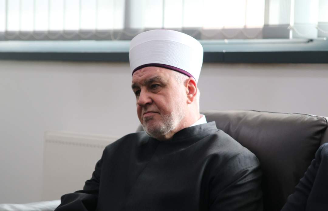 Reisul-ulema posjetio studentski dom Qatar Charity (VIDEO) | Preporod.info